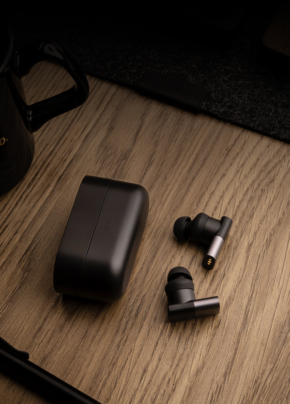 Between Pro Wireless Earbuds by Status Audio